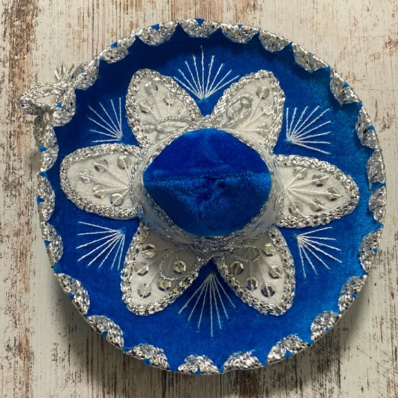 Dog | 8 Handmade Embroidered Mini Sombrero Hat | Poshmark